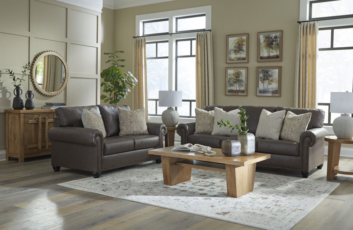 Roxmere 2-Piece Living Room Set